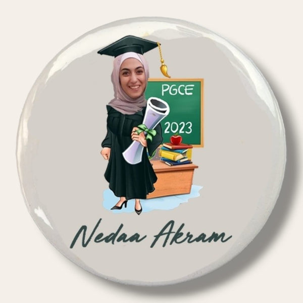 Accessories: Caricature pin – The Craft Corner EG